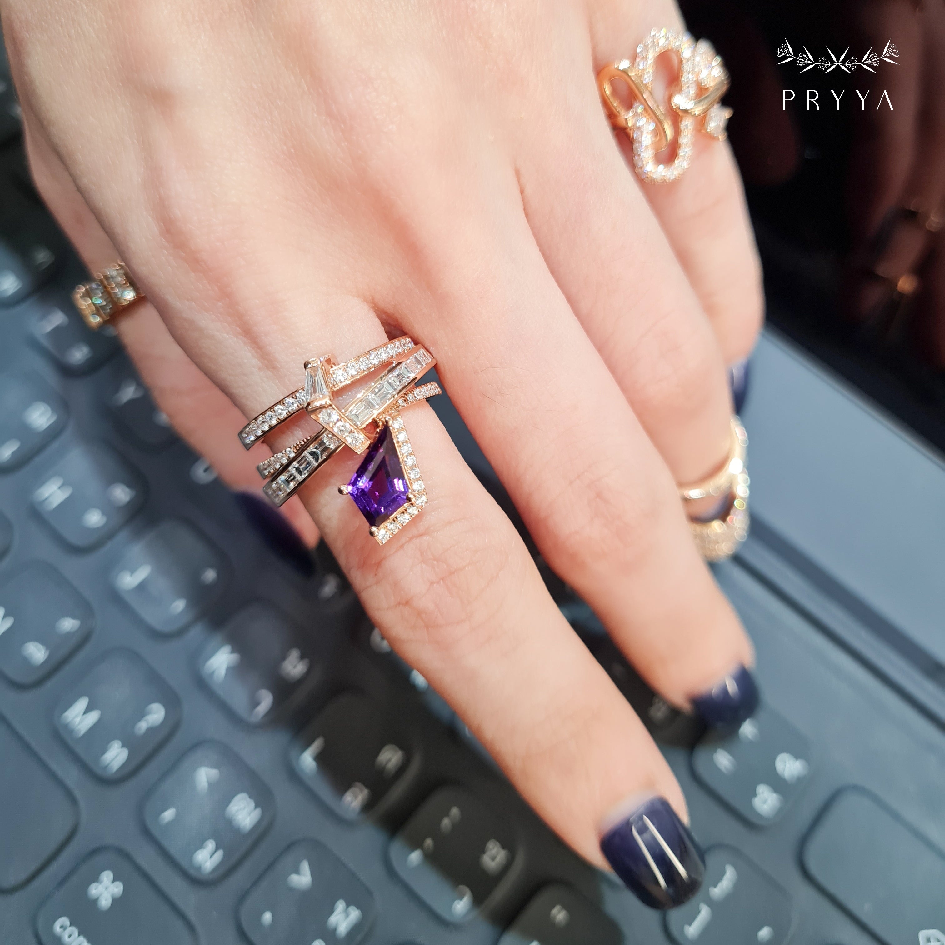 The Heroine Ring – pryya